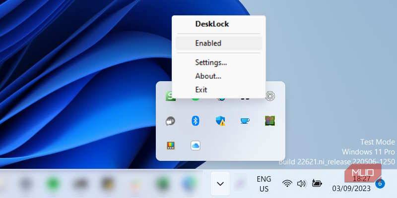 How to Lock Your Desktop Icons on Windows