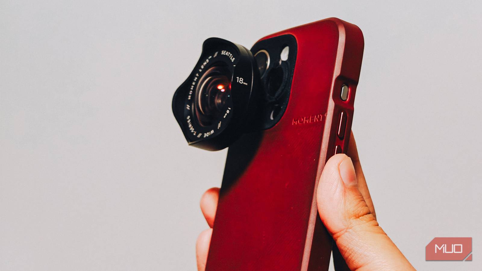 Moment T-Series Lenses Review: Do You Really Need More Lenses for Your Phone?