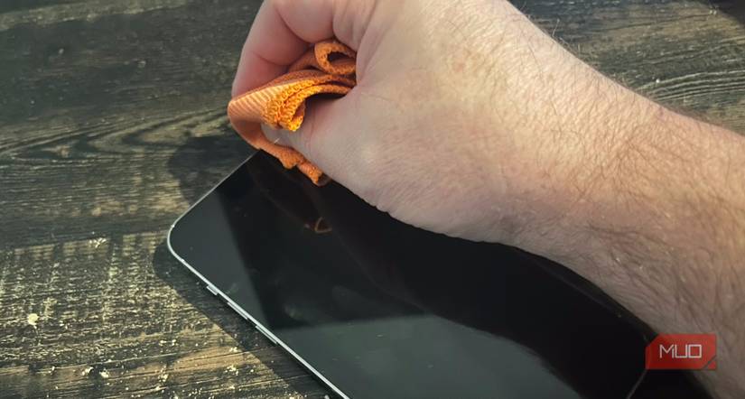 How to Clean Your Dirty iPhone: A Step-by-Step Guide