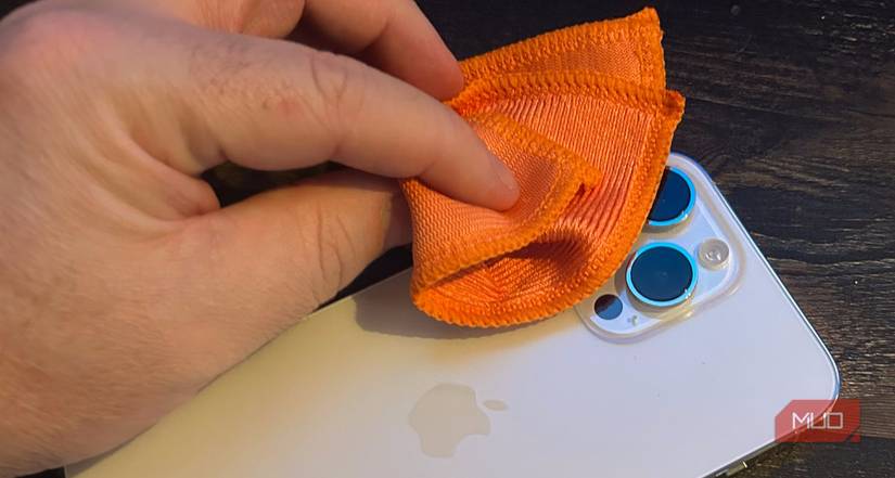 How to Clean Your Dirty iPhone: A Step-by-Step Guide