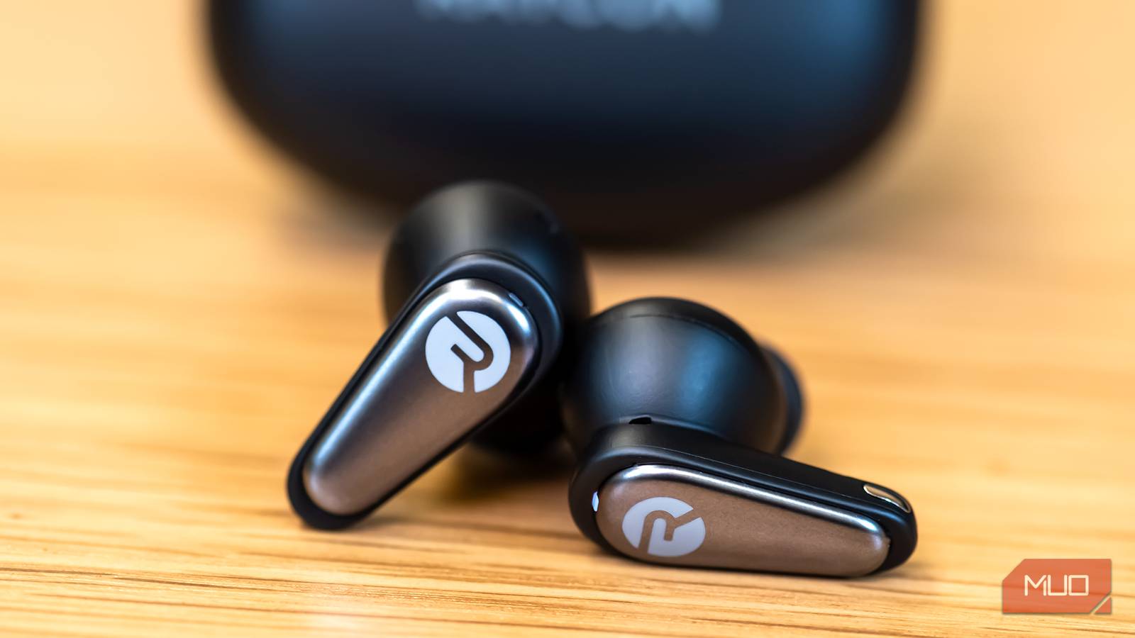 Raycon Everyday Earbuds Pro Review: Great, But Not for the Price