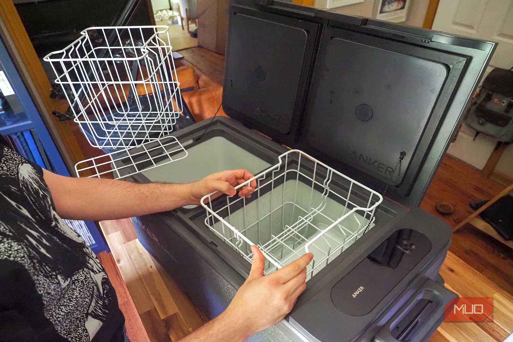 Anker EverFrost Dual-Zone Powered Cooler 50 Review: Flexible Chilling ...