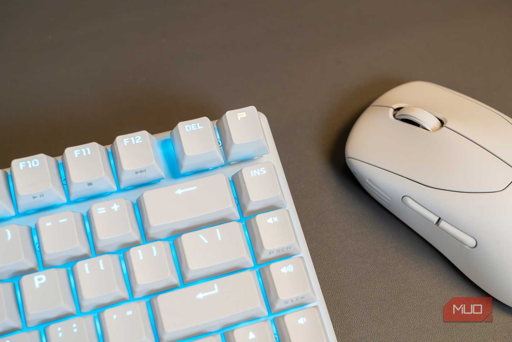 alienware keyboard lights control