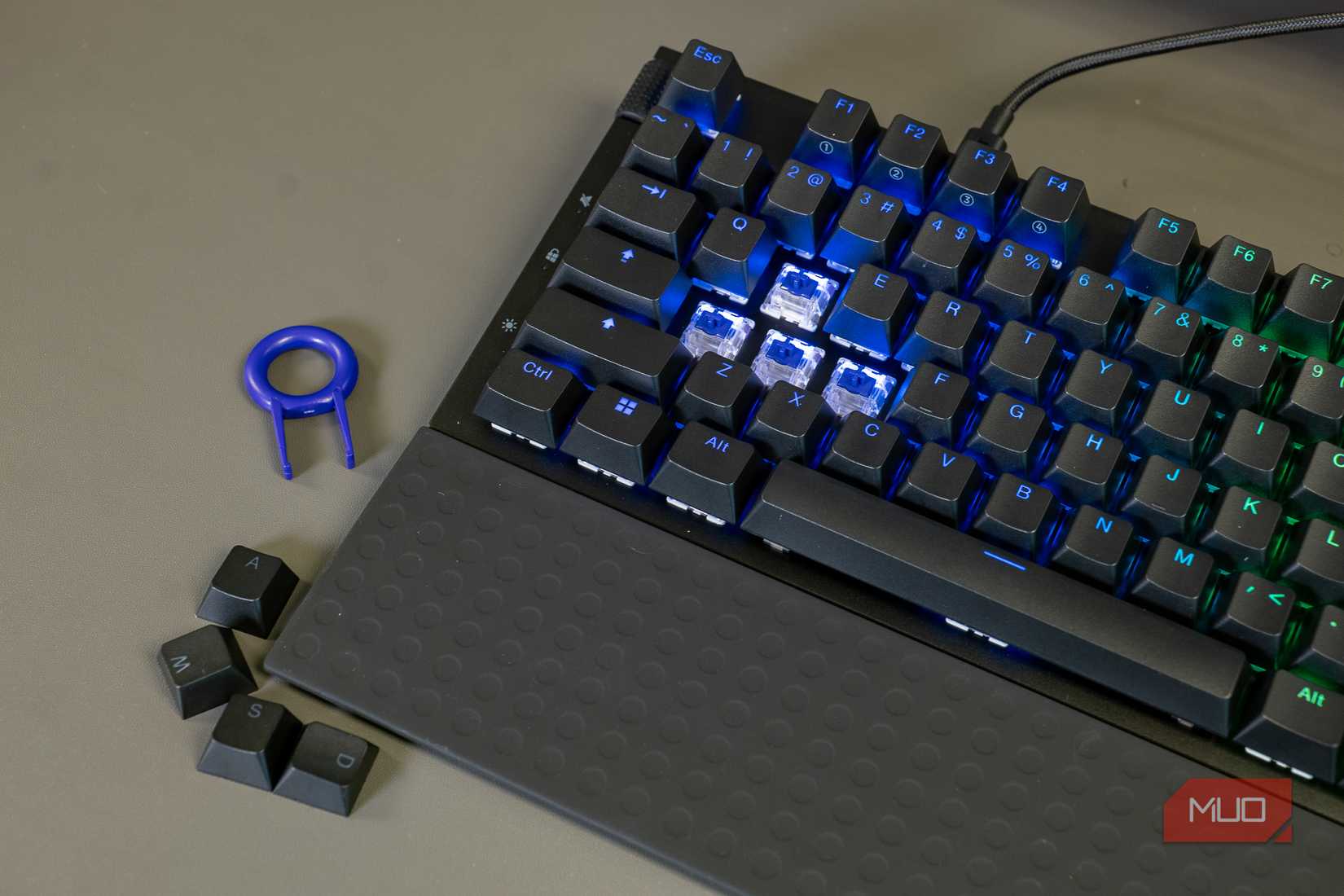 NZXT Function 2 Keyboard Review: Customizable Comfort