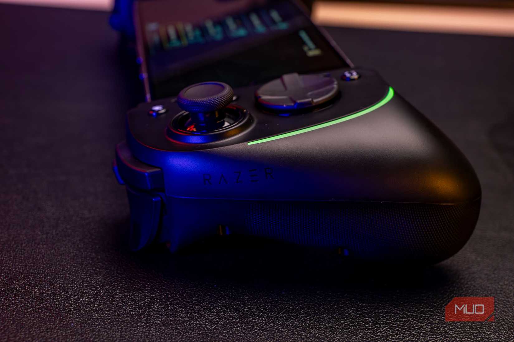 Razer Kishi Ultra Review: An Excellent Controller Let Down By Its Price