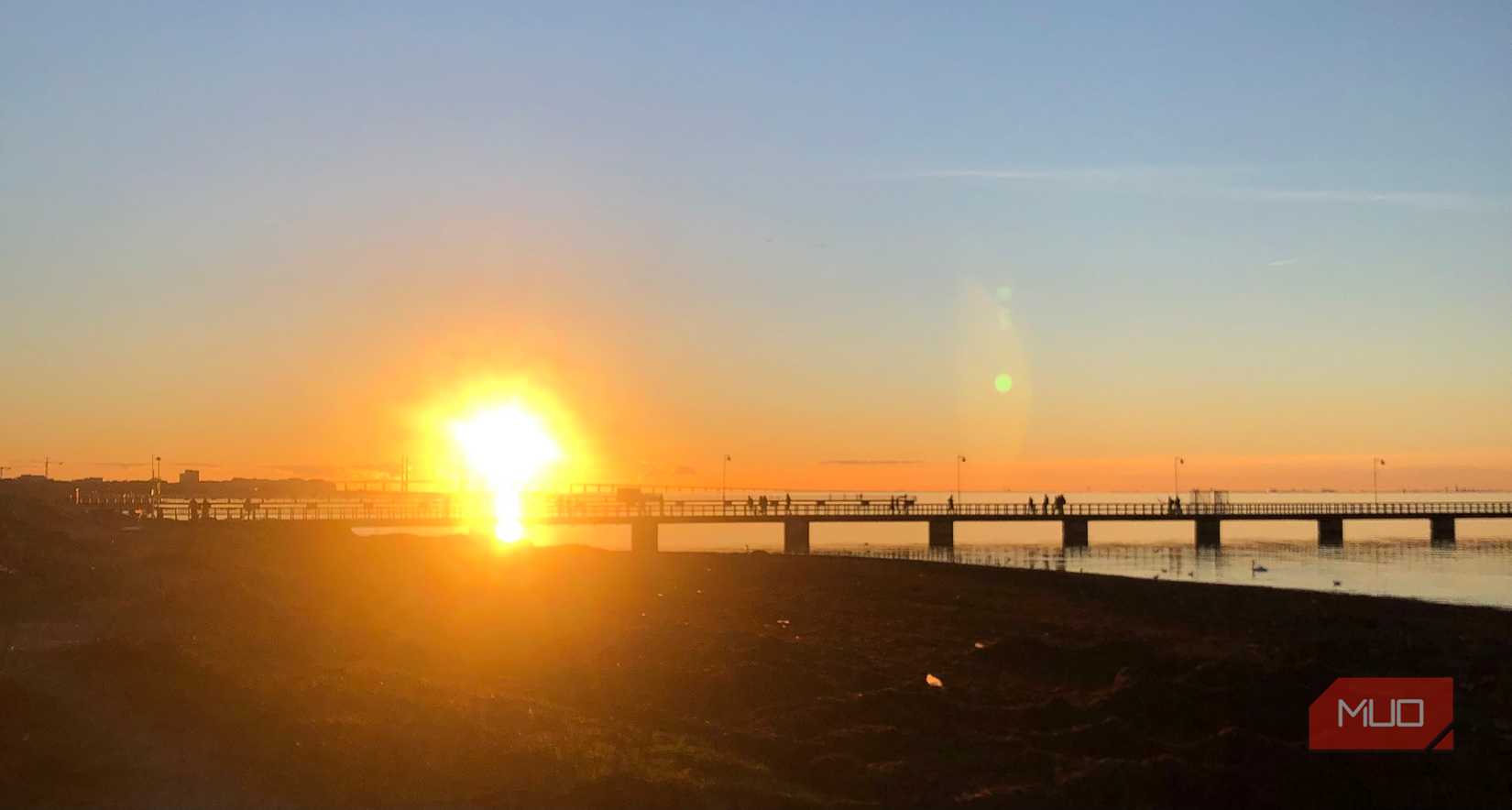 How I Capture Stunning Sunset Photos With My Smartphone