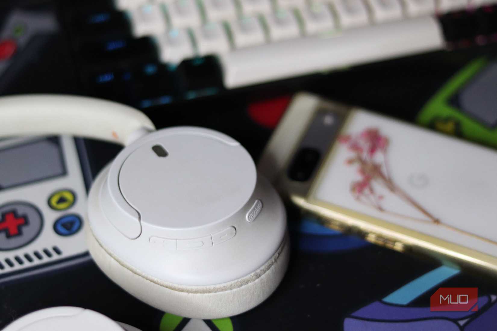 Bluetooth vs. 2.4GHz: What’s Better for Your Peripherals?