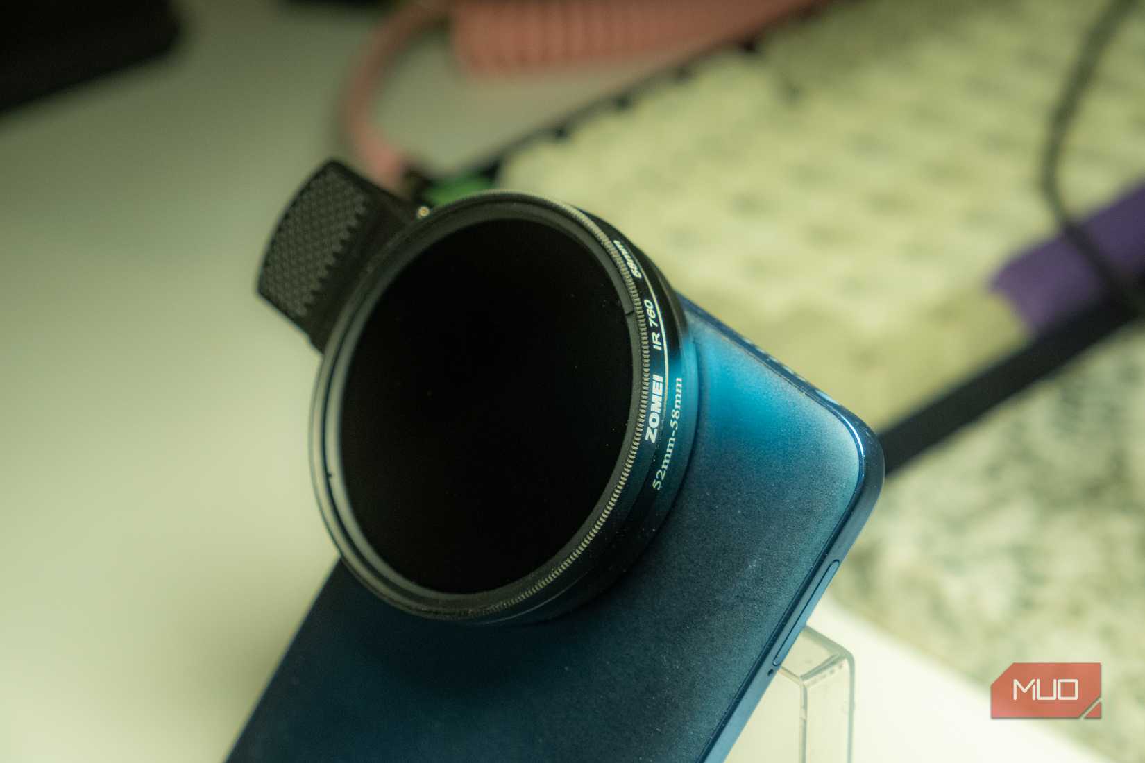 These Accessories Give My Smartphone Camera Superpowers