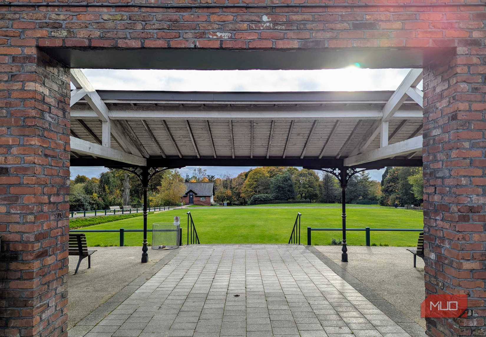 7 Creative Ways to Use the Grid Lines on Your Smartphone for Better Photos