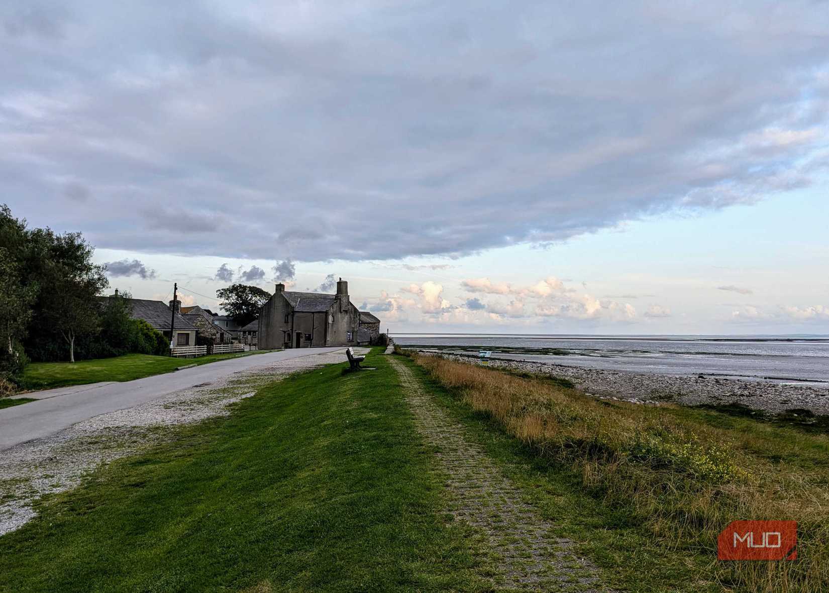 7 Creative Ways to Use the Grid Lines on Your Smartphone for Better Photos