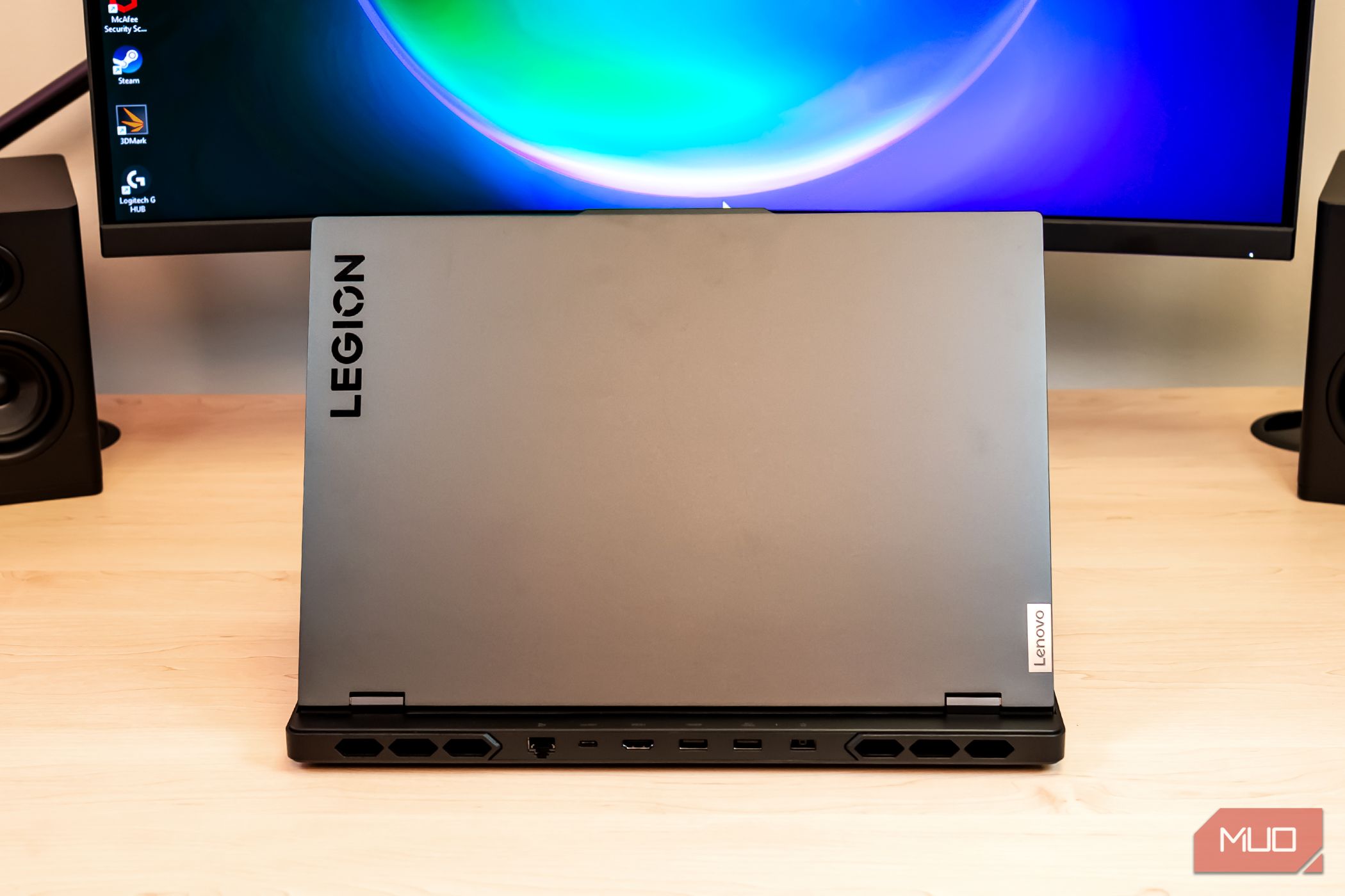 بررسی Lenovo Legion Pro 7i نسل 9: نقطه شیرین لپ‌تاپ گیمینگ » خبر و ...