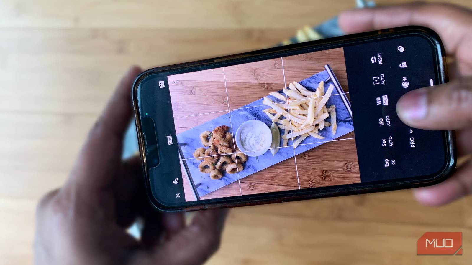 Taking Amazing Food Photos With Your Phone Is Easy—Here’s How to Ace It