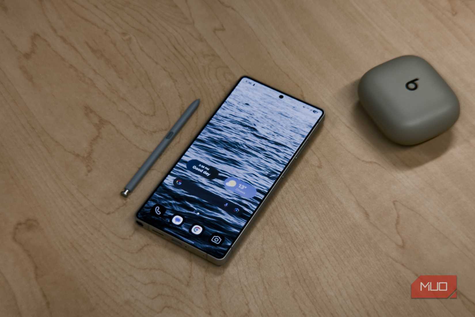 Samsung has completely lost its identity and I'm thinking of switching