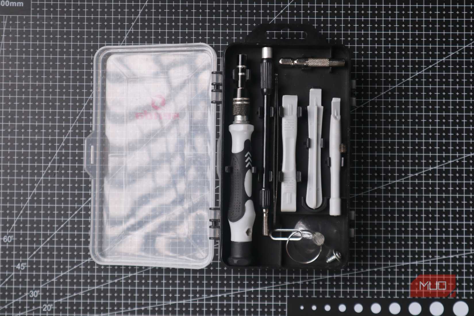 These Are the 8 Tools I Keep In My PC Repair Kit