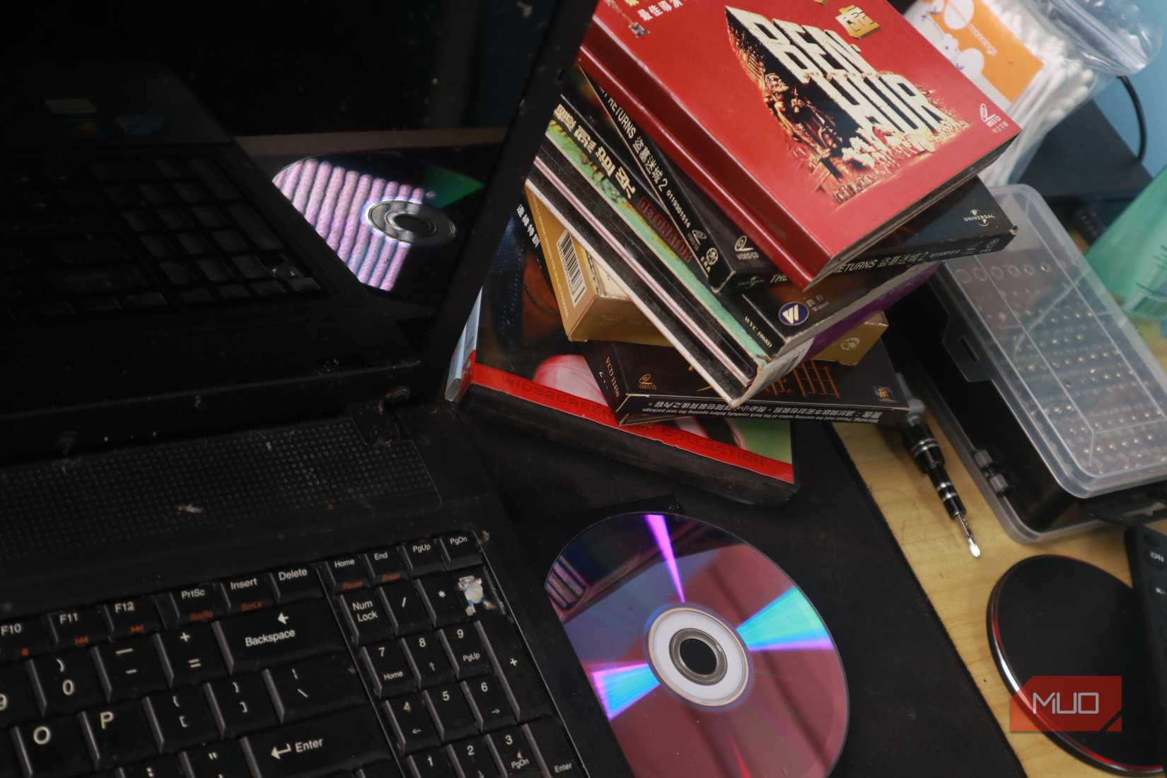 5 Practical Ways I Put My Old Laptops to Use