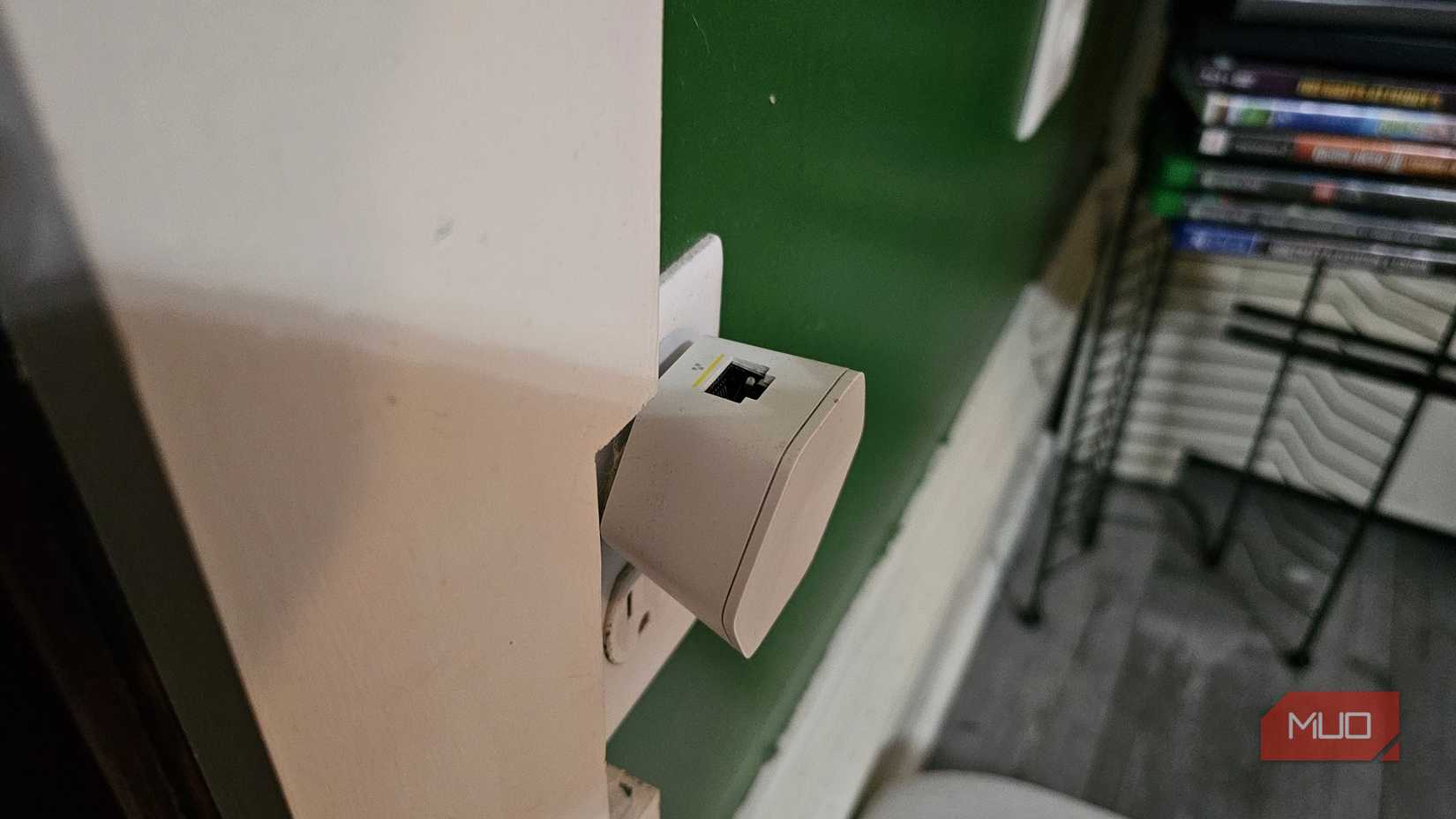 Your Smart TV’s Wi-Fi Problem Might Be Your Router—Here’s How to Fix It