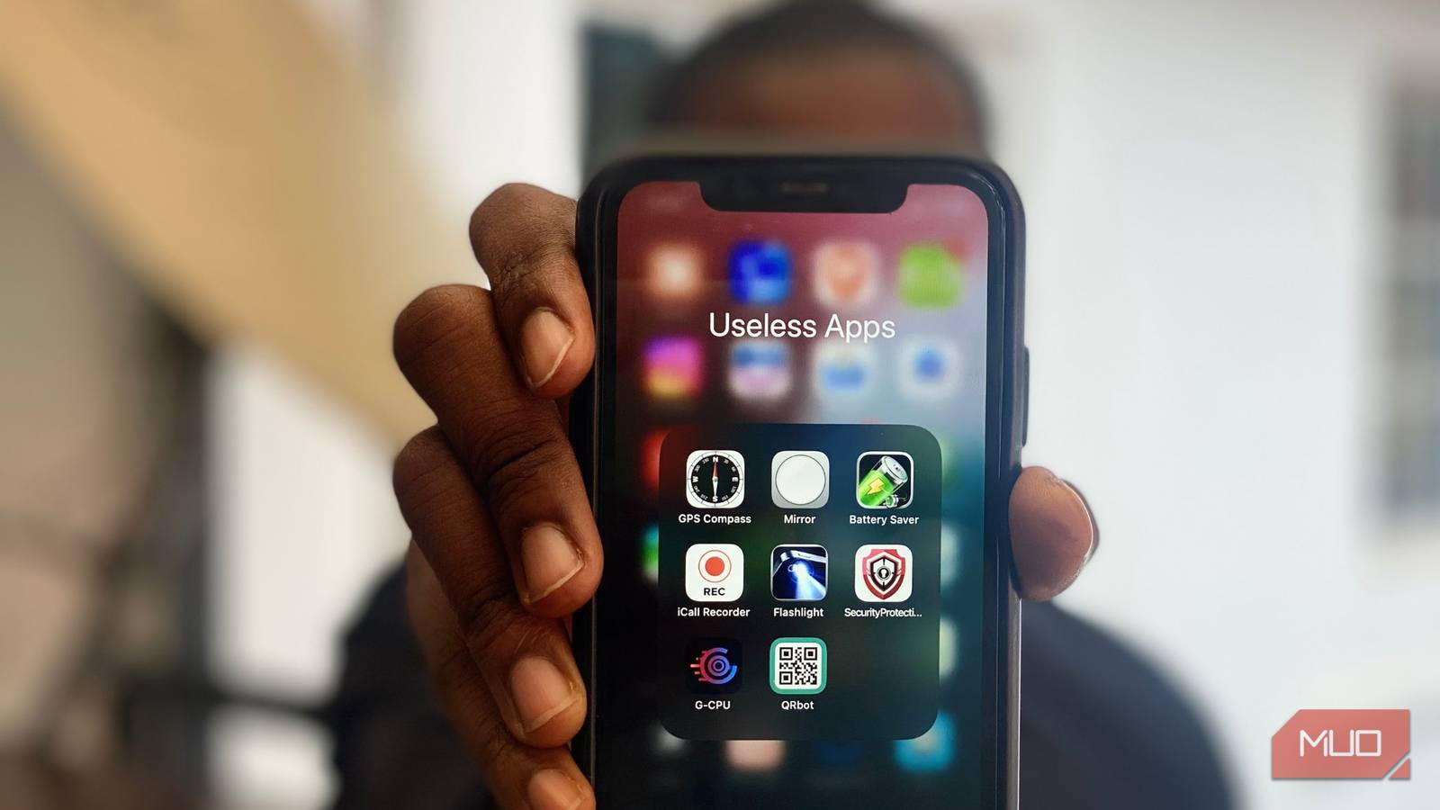 You Should Stop Installing These 8 Kinds of Useless iPhone Apps
