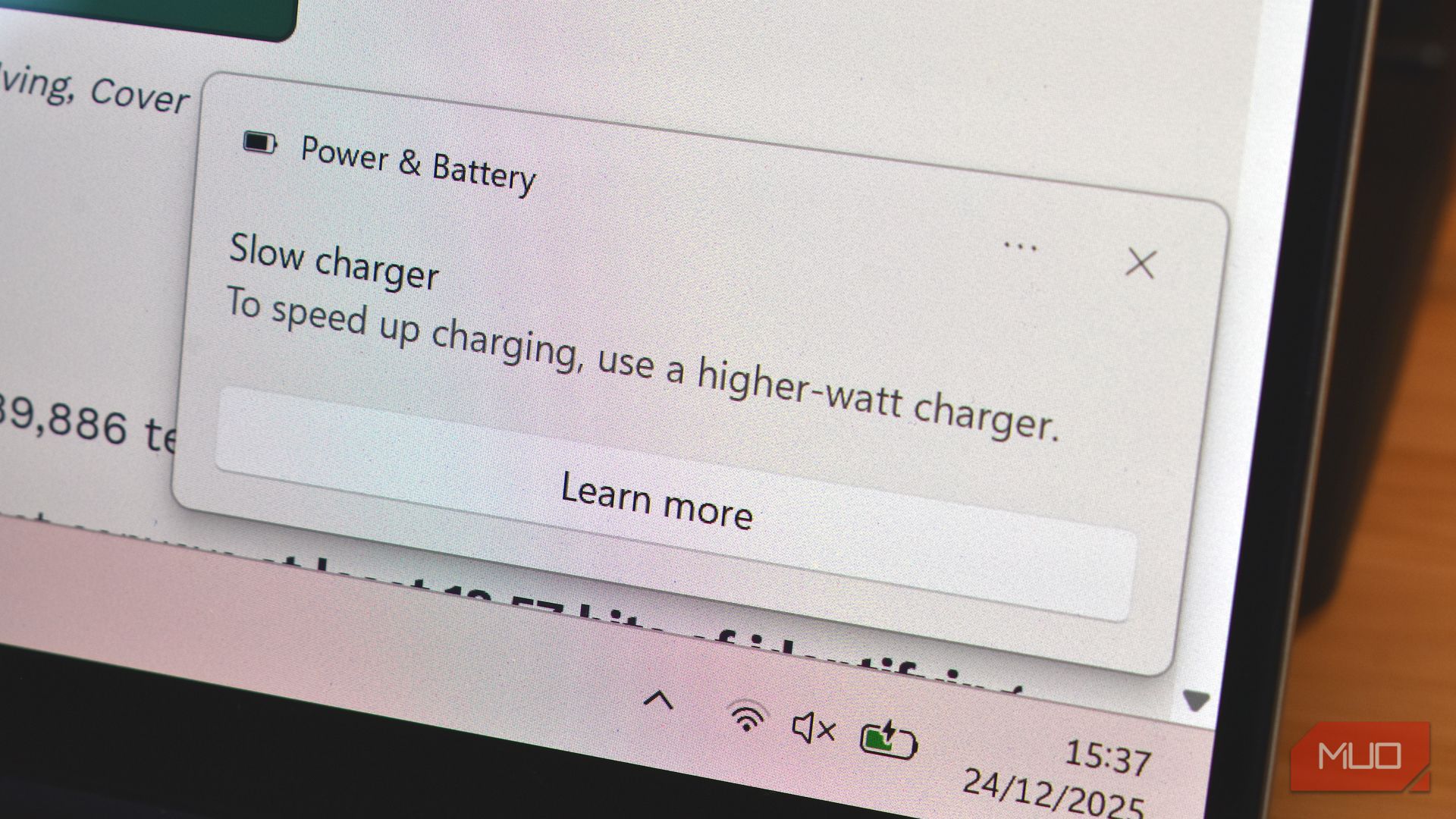Here's Why Your Laptop Battery Never Lasts as Long as Advertised