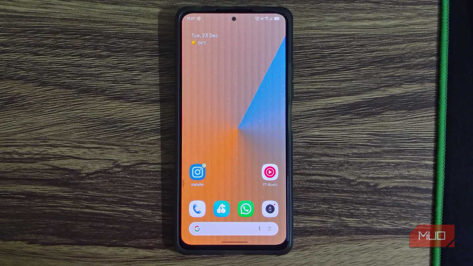 This open-source app creates the perfect wallpaper for your phone