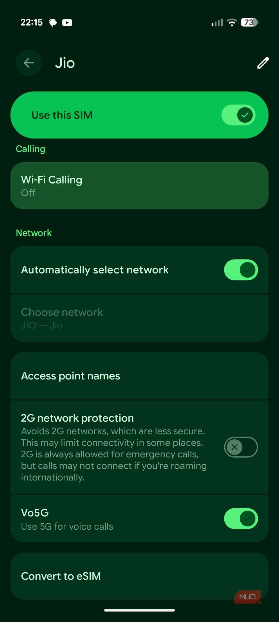 5 easy ways to boost your phone signal (without moving around)