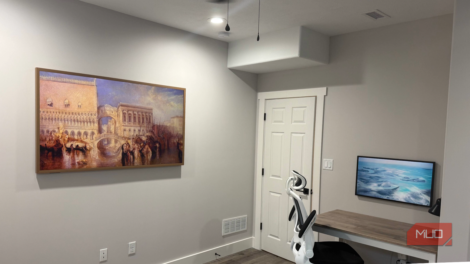 Don't buy a Samsung Frame TV until you see this alternative