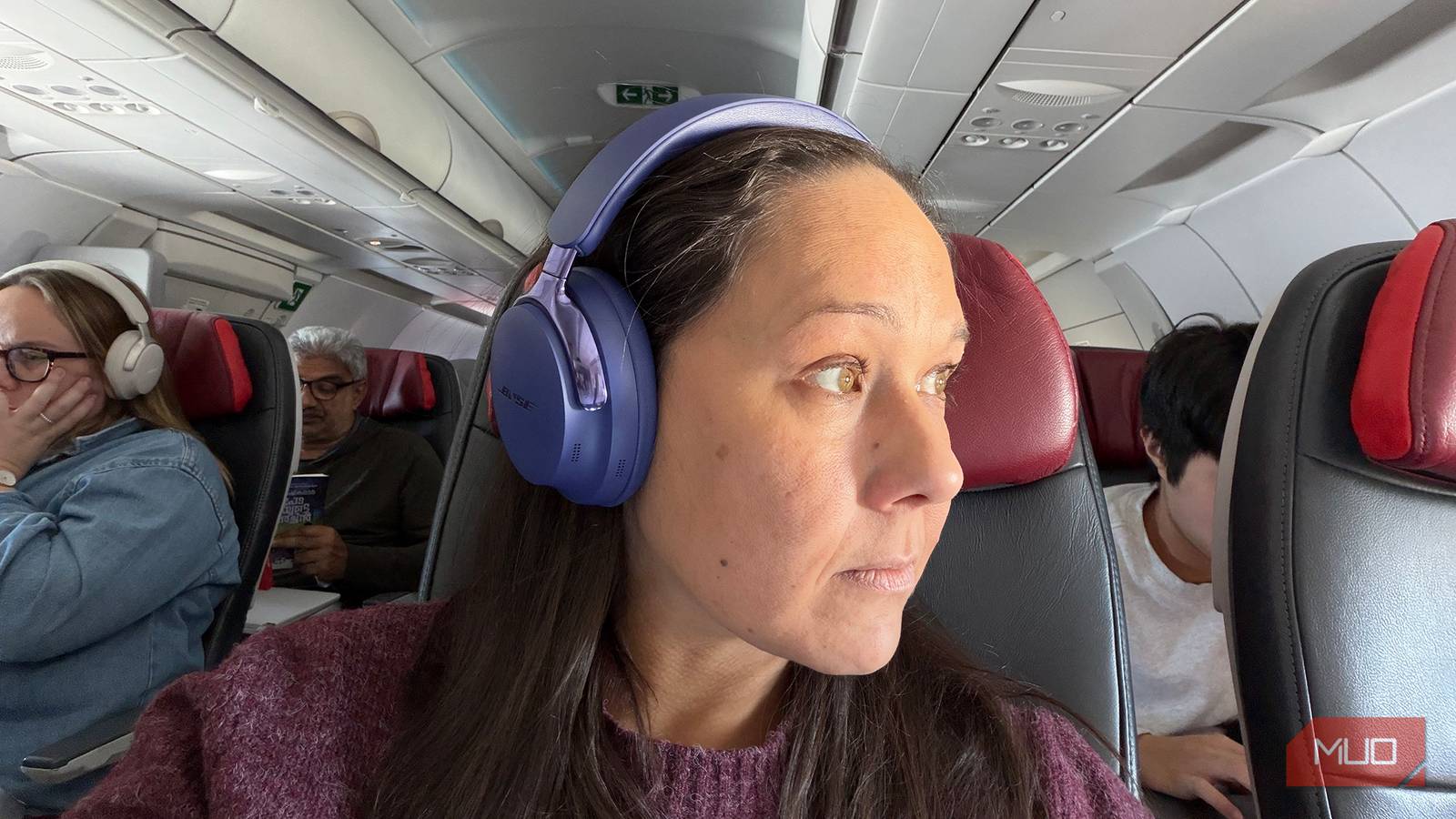 I travel often, and these are the 5 tech gadgets I never travel without