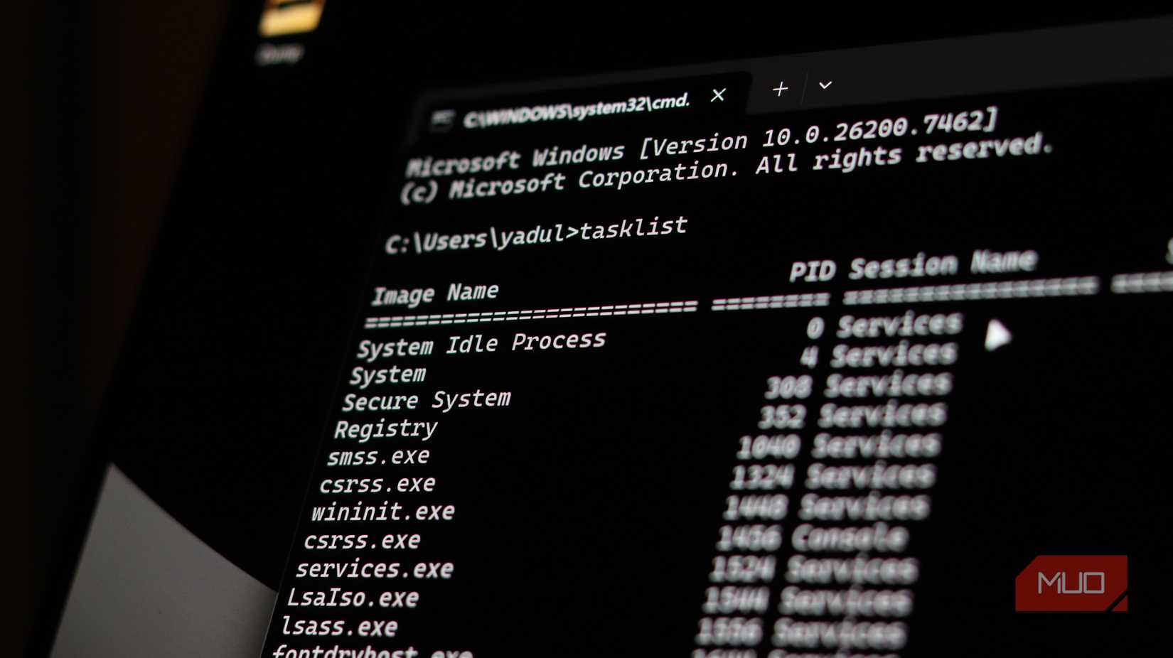 I keep these 5 command line tools handy for when Windows breaks