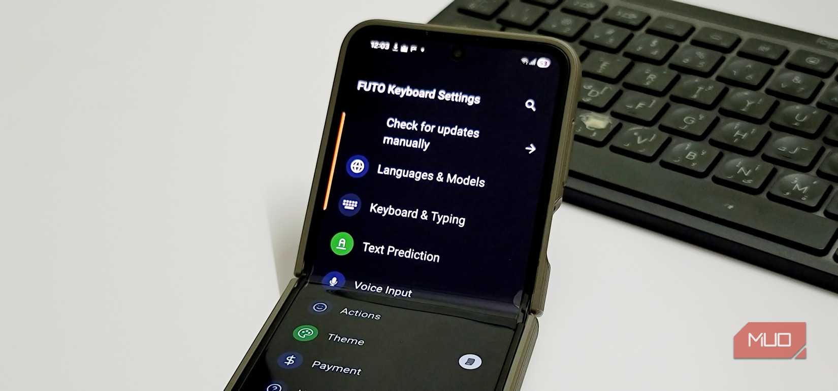 This keyboard app finally made typing on Android feel... good