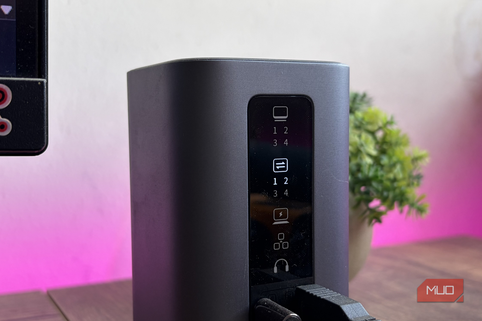 This is the perfect docking station for any laptop