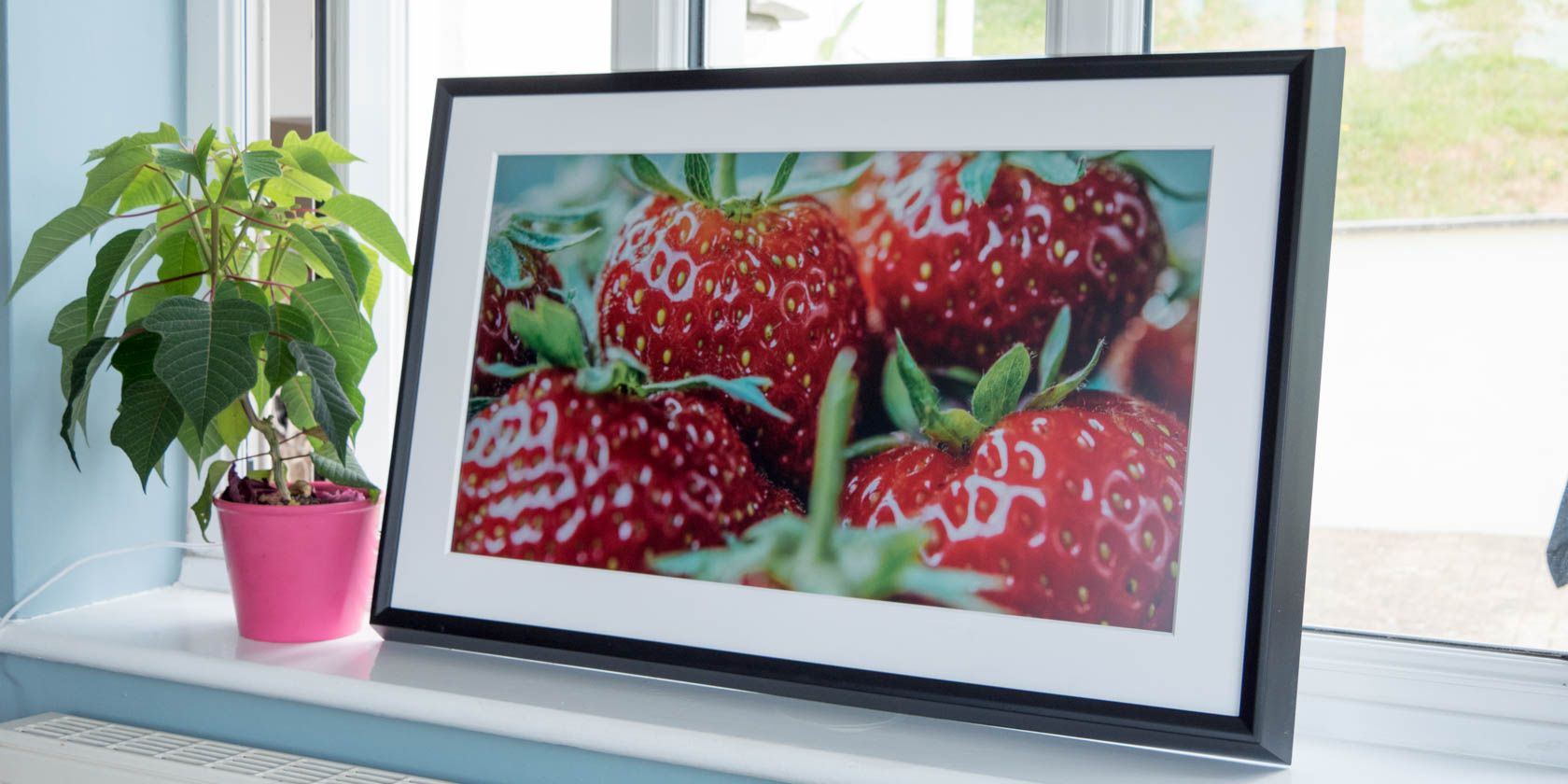 Meural Canvas The Digital Frame For Art Lovers Review And Giveaway meural-canvas-the-digital-frame-for-art-lovers-review-and-giveaway
